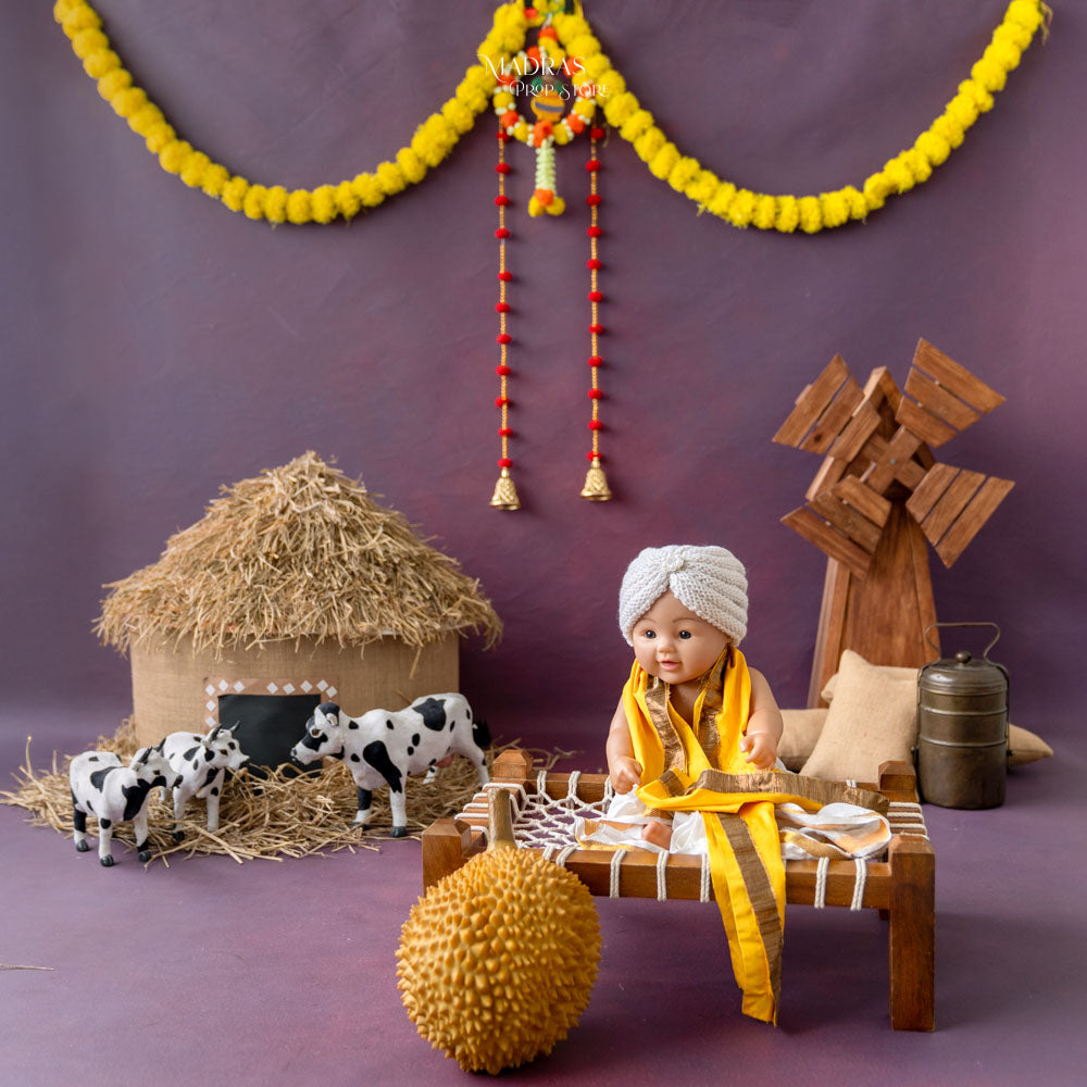 SETUP NO 90 | Traditional Theme – Madras Prop Store Rentals